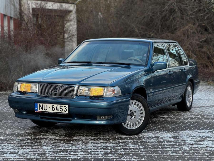 Blue Volvo S90 1997 in Riga, with an engine capacity of 2.92 L and mileage of 198 thousand km for 8000 €, photo 1 on AUTOMOTO.COM.LV