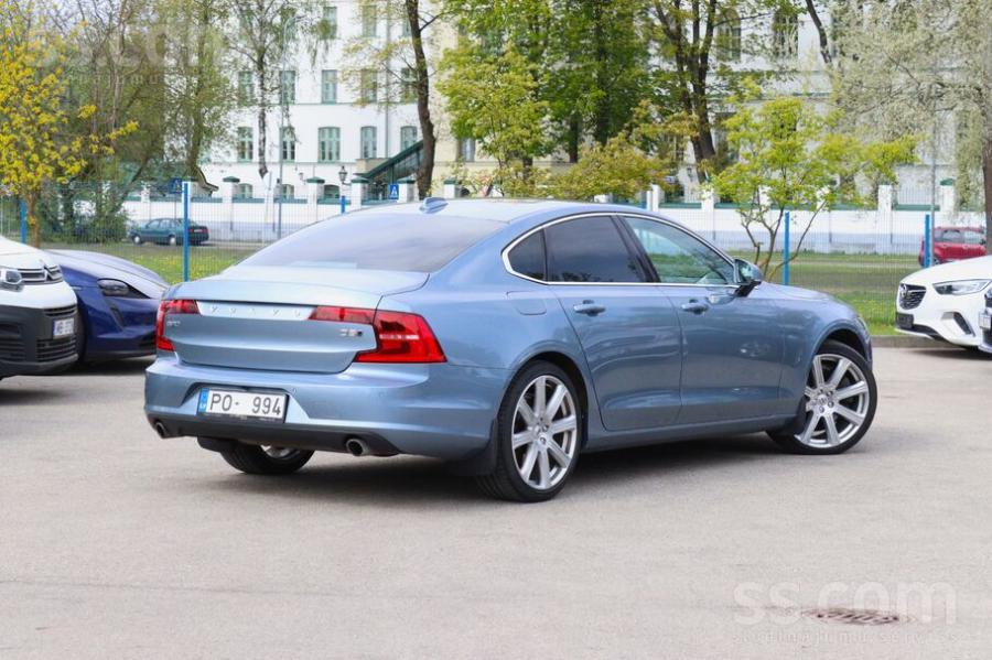 Zils Volvo S90 2016 Rīga, ar dzinēja tilpumu 2.00 L un nobraukumu 109 tūkst. km par 18900 €, foto 34 vietnē AUTOMOTO.COM.LV