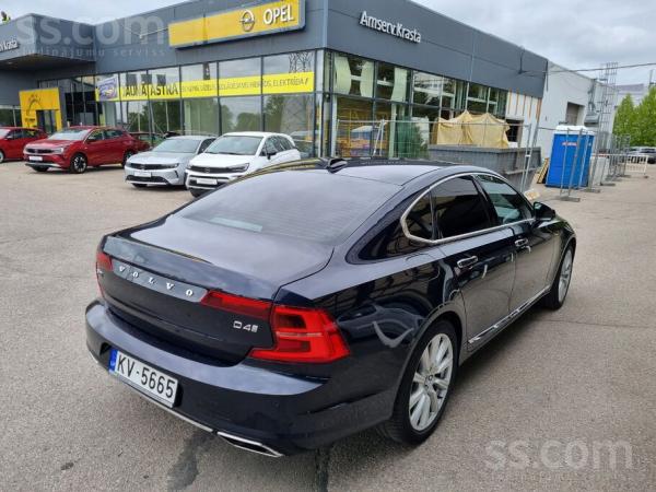 Zils Volvo S90 2016 Rīga, ar dzinēja tilpumu 2.00 L un nobraukumu 231 tūkst. km par 17700 €, foto 2 vietnē AUTOMOTO.COM.LV