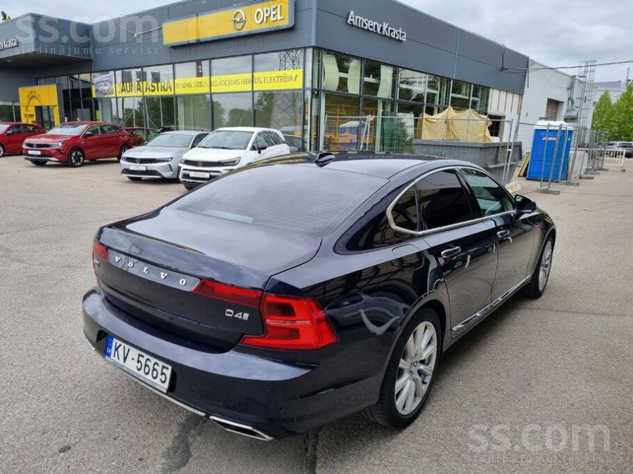 Zils Volvo S90 2016 Rīga, ar dzinēja tilpumu 2.00 L un nobraukumu 231 tūkst. km par 17700 €, foto 2 vietnē AUTOMOTO.COM.LV
