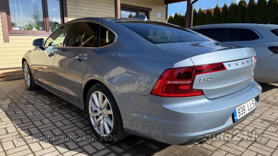 Zils Volvo S90 2016 Tallina, ar dzinēja tilpumu 2.00 L un nobraukumu 249 tūkst. km par 18000 €, foto 3 vietnē AUTOMOTO.COM.LV