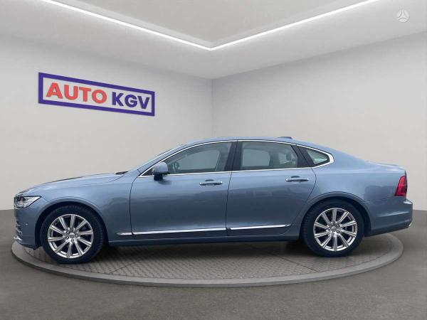 Blue Volvo S90 2016 in Vilnius, with an engine capacity of 2.00 L and mileage of 232 thousand km for 14999 €, photo 2 on AUTOMOTO.COM.LV
