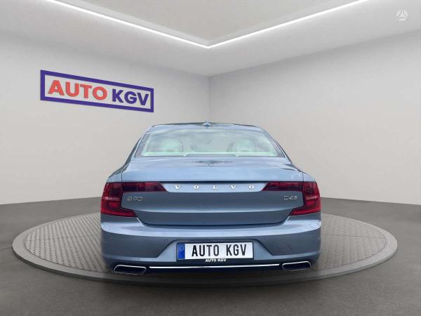 Blue Volvo S90 2016 in Vilnius, with an engine capacity of 2.00 L and mileage of 232 thousand km for 14999 €, photo 4 on AUTOMOTO.COM.LV