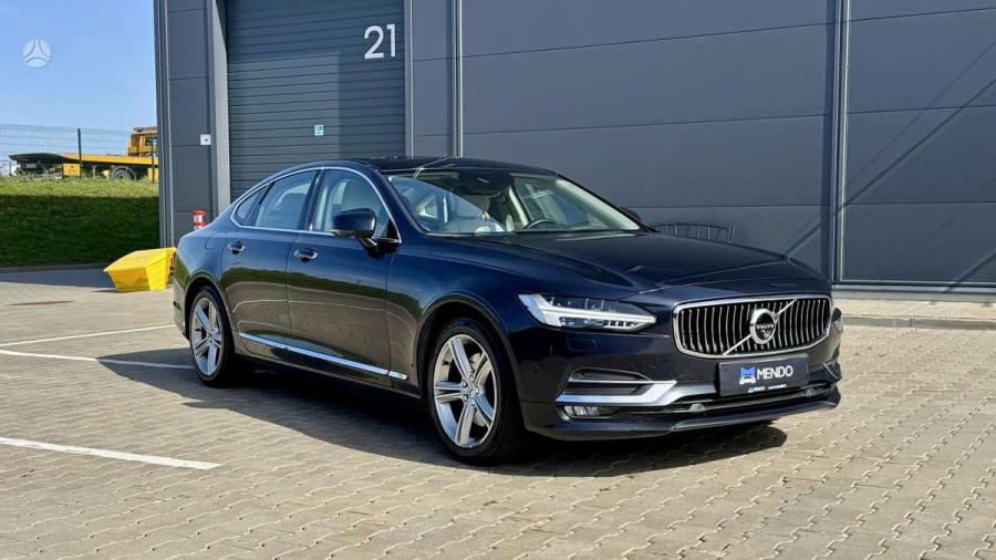 Blue Volvo S90 2016 in Vilnius, with an engine capacity of 1.97 L and mileage of 203 thousand km for 16990 €, photo 4 on AUTOMOTO.COM.LV