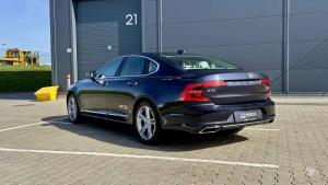 Blue Volvo S90 2016 in Vilnius, with an engine capacity of 1.97 L and mileage of 203 thousand km for 16990 €, photo 5 on AUTOMOTO.COM.LV
