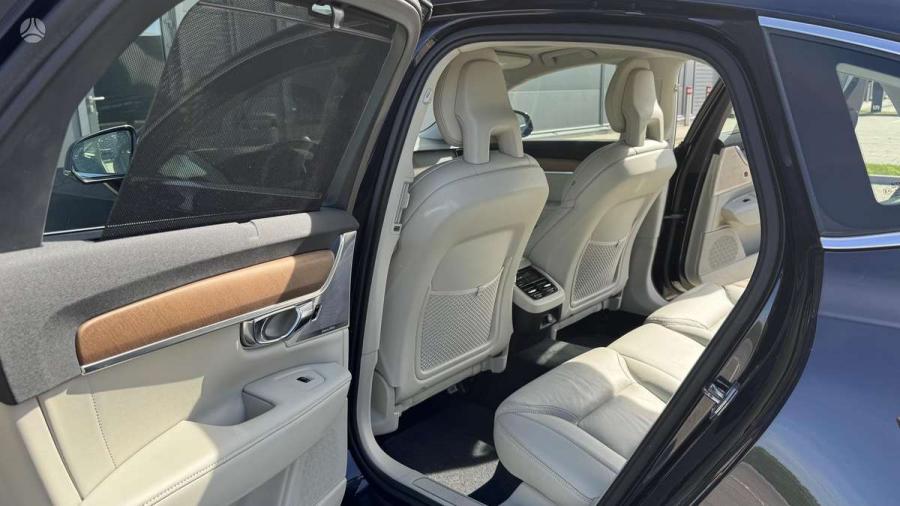Blue Volvo S90 2016 in Vilnius, with an engine capacity of 1.97 L and mileage of 203 thousand km for 16990 €, photo 20 on AUTOMOTO.COM.LV