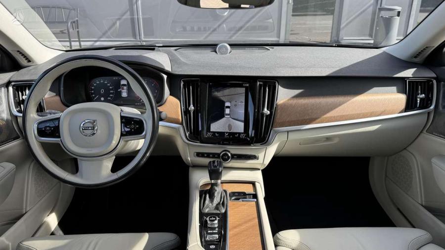 Blue Volvo S90 2016 in Vilnius, with an engine capacity of 1.97 L and mileage of 203 thousand km for 16990 €, photo 25 on AUTOMOTO.COM.LV