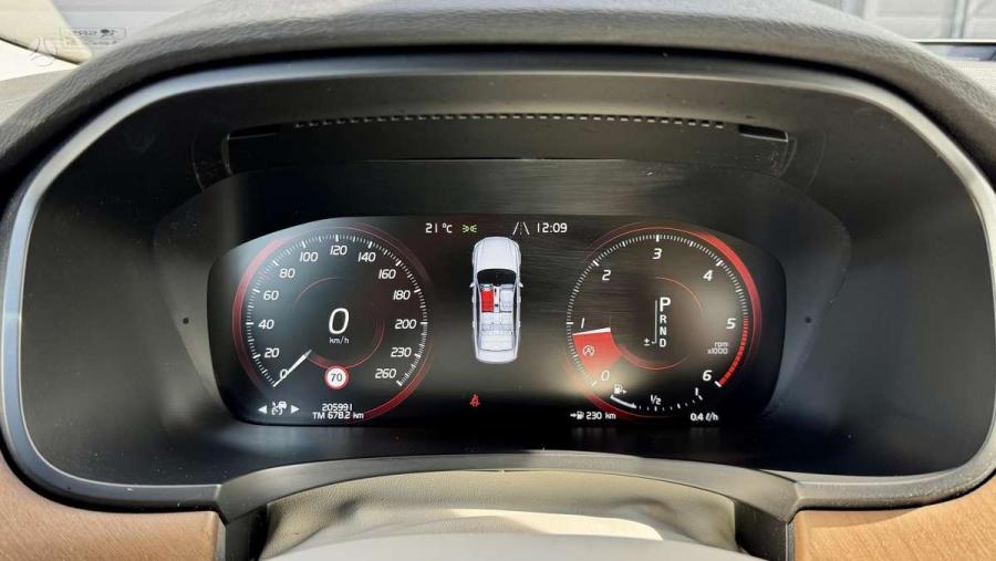 Blue Volvo S90 2016 in Vilnius, with an engine capacity of 1.97 L and mileage of 203 thousand km for 16990 €, photo 29 on AUTOMOTO.COM.LV