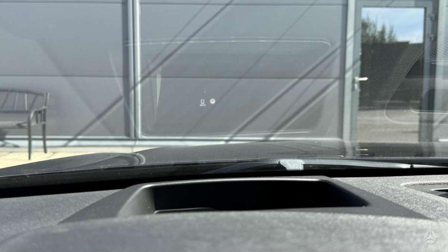 Blue Volvo S90 2016 in Vilnius, with an engine capacity of 1.97 L and mileage of 203 thousand km for 16990 €, photo 37 on AUTOMOTO.COM.LV