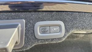 Blue Volvo S90 2016 in Vilnius, with an engine capacity of 1.97 L and mileage of 203 thousand km for 16990 €, photo 40 on AUTOMOTO.COM.LV