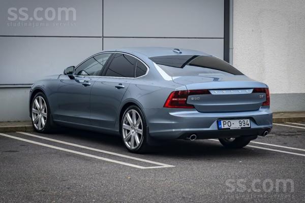 Blue Volvo S90 2016 in Riga, with an engine capacity of 2.00 L and mileage of 147 thousand km for 17950 €, photo 7 on AUTOMOTO.COM.LV
