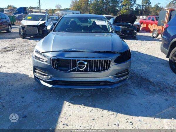 Blue Volvo S90 2017 in Klaipeda, with an engine capacity of 1.97 L and mileage of 146 thousand km for 7900 €, photo 6 on AUTOMOTO.COM.LV