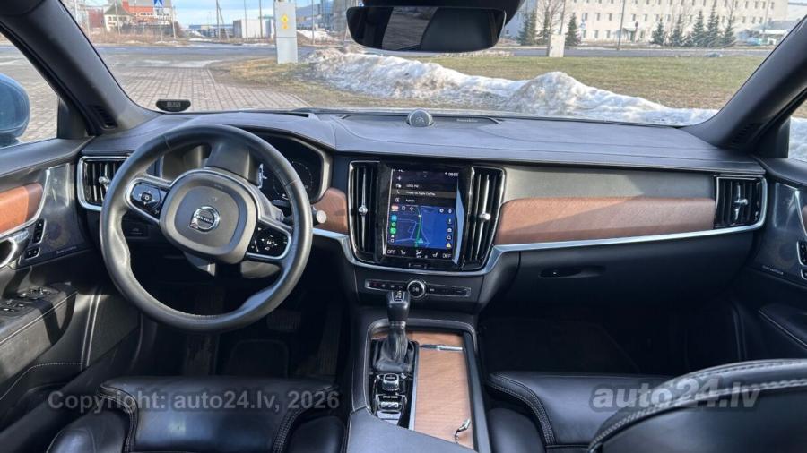Zils Volvo S90 2017 Tallina, ar dzinēja tilpumu 2.00 L un nobraukumu 124 tūkst. km par 24200 €, foto 6 vietnē AUTOMOTO.COM.LV