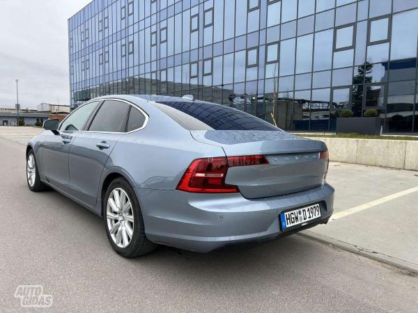 Zils Volvo S90 2017 Panevēža, ar dzinēja tilpumu 2.00 L un nobraukumu 247 tūkst. km par 13500 €, foto 5 vietnē AUTOMOTO.COM.LV