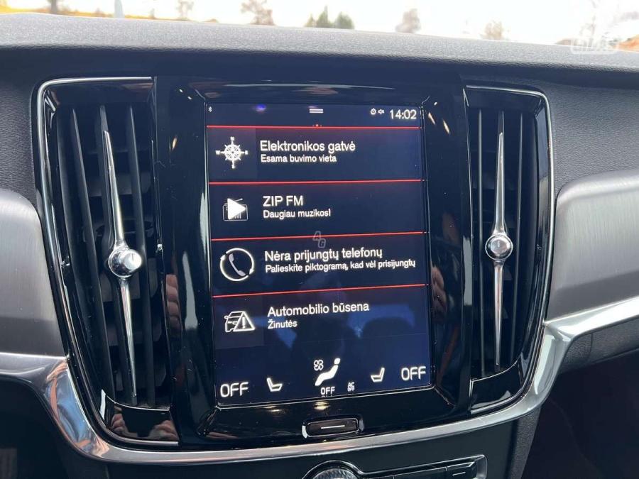Zils Volvo S90 2017 Panevēža, ar dzinēja tilpumu 2.00 L un nobraukumu 247 tūkst. km par 13500 €, foto 15 vietnē AUTOMOTO.COM.LV