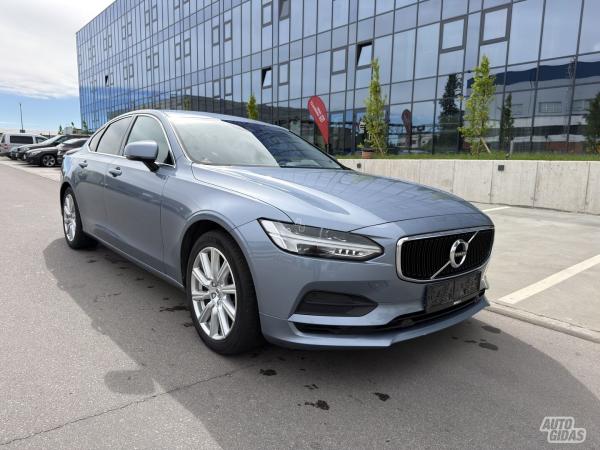 Blue Volvo S90 2017 in Panevezys, with an engine capacity of 2.00 L and mileage of 247 thousand km for 12999 €, photo 1 on AUTOMOTO.COM.LV