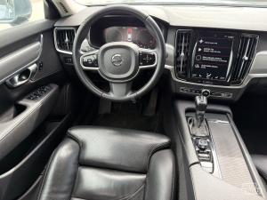 Zils Volvo S90 2017 Panevēža, ar dzinēja tilpumu 2.00 L un nobraukumu 247 tūkst. km par 12999 €, foto 17 vietnē AUTOMOTO.COM.LV