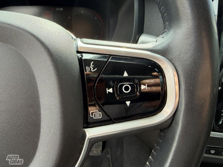 Zils Volvo S90 2017 Panevēža, ar dzinēja tilpumu 2.00 L un nobraukumu 247 tūkst. km par 12999 €, foto 25 vietnē AUTOMOTO.COM.LV