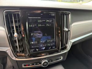 Zils Volvo S90 2017 Panevēža, ar dzinēja tilpumu 2.00 L un nobraukumu 247 tūkst. km par 12999 €, foto 28 vietnē AUTOMOTO.COM.LV