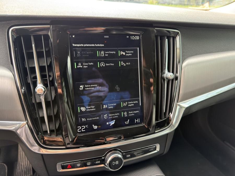 Zils Volvo S90 2017 Panevēža, ar dzinēja tilpumu 2.00 L un nobraukumu 247 tūkst. km par 12999 €, foto 28 vietnē AUTOMOTO.COM.LV