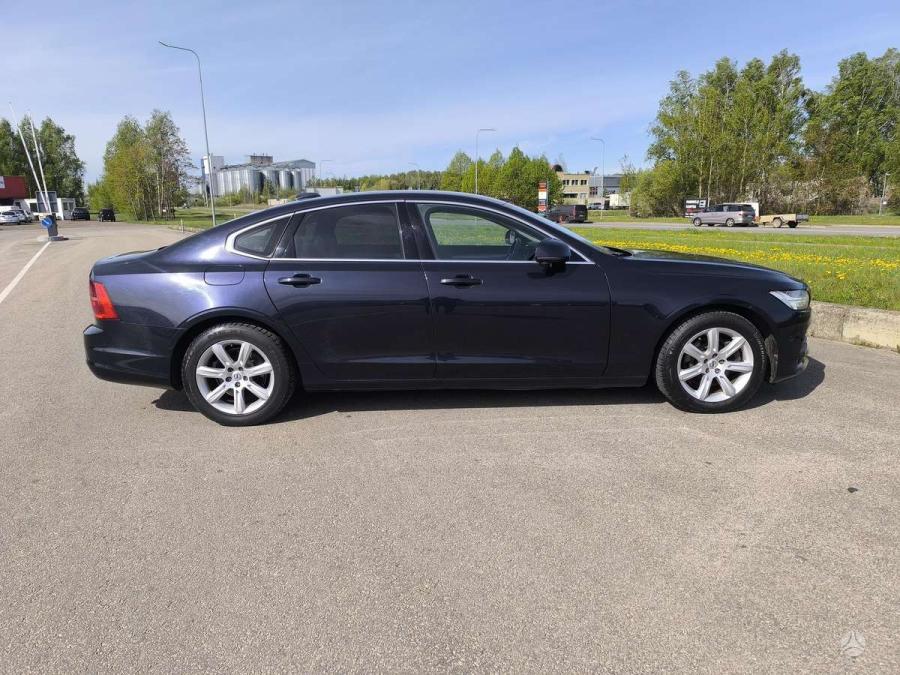 Zils Volvo S90 2017 Panevēža, ar dzinēja tilpumu 1.97 L un nobraukumu 290 tūkst. km par 11400 €, foto 8 vietnē AUTOMOTO.COM.LV