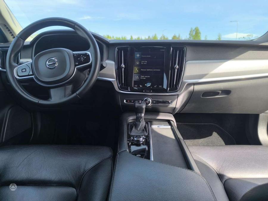 Zils Volvo S90 2017 Panevēža, ar dzinēja tilpumu 1.97 L un nobraukumu 290 tūkst. km par 11400 €, foto 16 vietnē AUTOMOTO.COM.LV