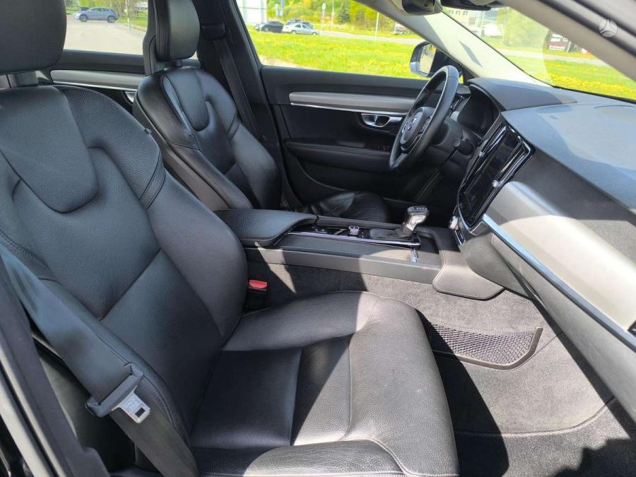 Zils Volvo S90 2017 Panevēža, ar dzinēja tilpumu 1.97 L un nobraukumu 290 tūkst. km par 11400 €, foto 18 vietnē AUTOMOTO.COM.LV