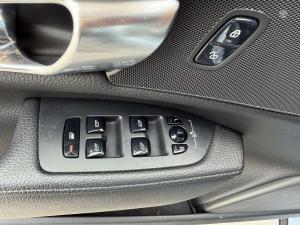 Zils Volvo S90 2017 Panevēža, ar dzinēja tilpumu 1.97 L un nobraukumu 247 tūkst. km par 12799 €, foto 31 vietnē AUTOMOTO.COM.LV