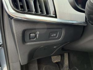 Zils Volvo S90 2017 Panevēža, ar dzinēja tilpumu 1.97 L un nobraukumu 247 tūkst. km par 12799 €, foto 32 vietnē AUTOMOTO.COM.LV