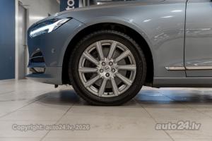 Синий Вольво С90 2017 в Таллин, объемом двигателя 2.00 л и пробегом 227 тыс. км за 19900 €, фото 19 на AUTOMOTO.COM.LV