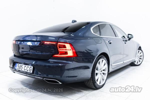 Blue Volvo S90 2018 in Tallinn, with an engine capacity of 2.00 L and mileage of 86 thousand km for 27900 €, photo 5 on AUTOMOTO.COM.LV