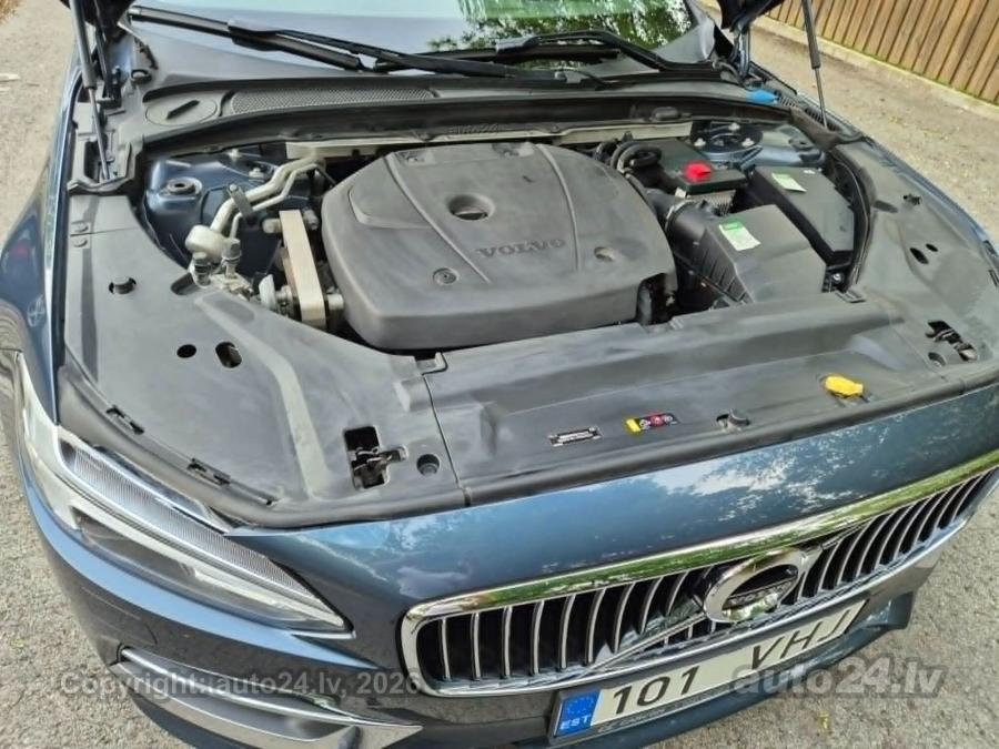 Blue Volvo S90 2018 in Tallinn, with an engine capacity of 2.00 L and mileage of 170 thousand km for 23000 €, photo 6 on AUTOMOTO.COM.LV