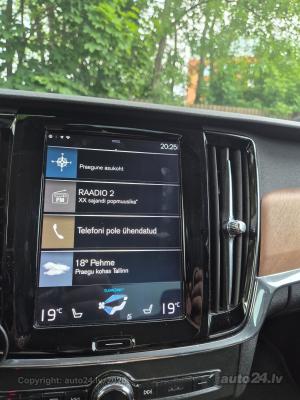 Blue Volvo S90 2018 in Tallinn, with an engine capacity of 2.00 L and mileage of 170 thousand km for 23000 €, photo 23 on AUTOMOTO.COM.LV