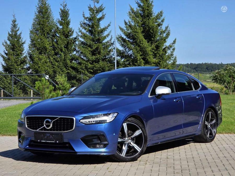 Blue Volvo S90 2018 in Kaunas, with an engine capacity of 2.00 L and mileage of 240 thousand km for 15450 €, photo 1 on AUTOMOTO.COM.LV