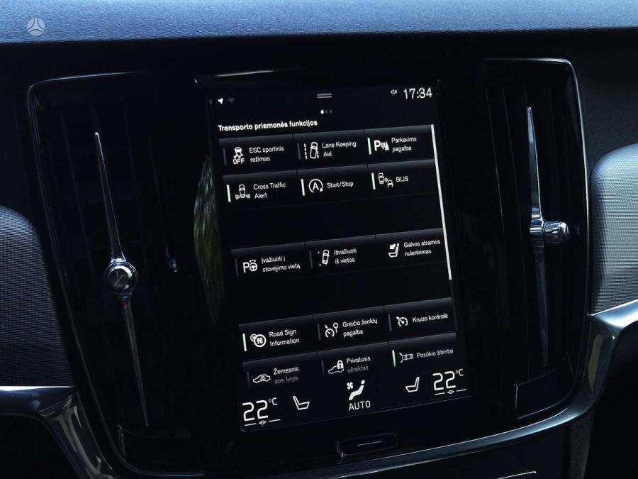Blue Volvo S90 2018 in Kaunas, with an engine capacity of 2.00 L and mileage of 240 thousand km for 15450 €, photo 16 on AUTOMOTO.COM.LV