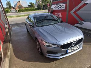 Zils Volvo S90 2018 Kauņa, ar dzinēja tilpumu 1.97 L un nobraukumu 104 tūkst. km par 19000 €, foto  vietnē AUTOMOTO.COM.LV