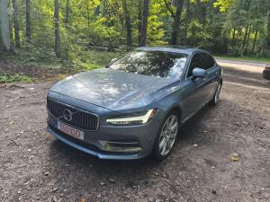 Zils Volvo S90 2018 Viļņa, ar dzinēja tilpumu 1.97 L un nobraukumu 255 tūkst. km par 15200 €, foto  vietnē AUTOMOTO.COM.LV