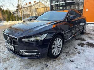Blue Volvo S90 2019 in Riga, with an engine capacity of 2.00 L and mileage of 57 thousand km for 24500 €, photo 2 on AUTOMOTO.COM.LV