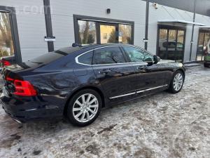 Blue Volvo S90 2019 in Riga, with an engine capacity of 2.00 L and mileage of 57 thousand km for 24500 €, photo 5 on AUTOMOTO.COM.LV