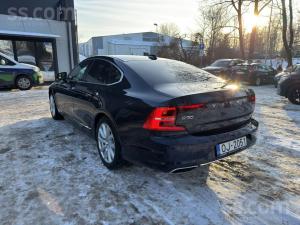 Blue Volvo S90 2019 in Riga, with an engine capacity of 2.00 L and mileage of 57 thousand km for 24500 €, photo 8 on AUTOMOTO.COM.LV