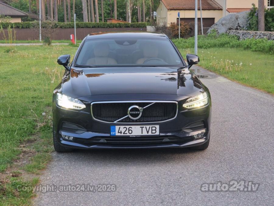 Blue Volvo S90 2019 in Tallinn, with an engine capacity of 2.00 L and mileage of 165 thousand km for 22900 €, photo 6 on AUTOMOTO.COM.LV