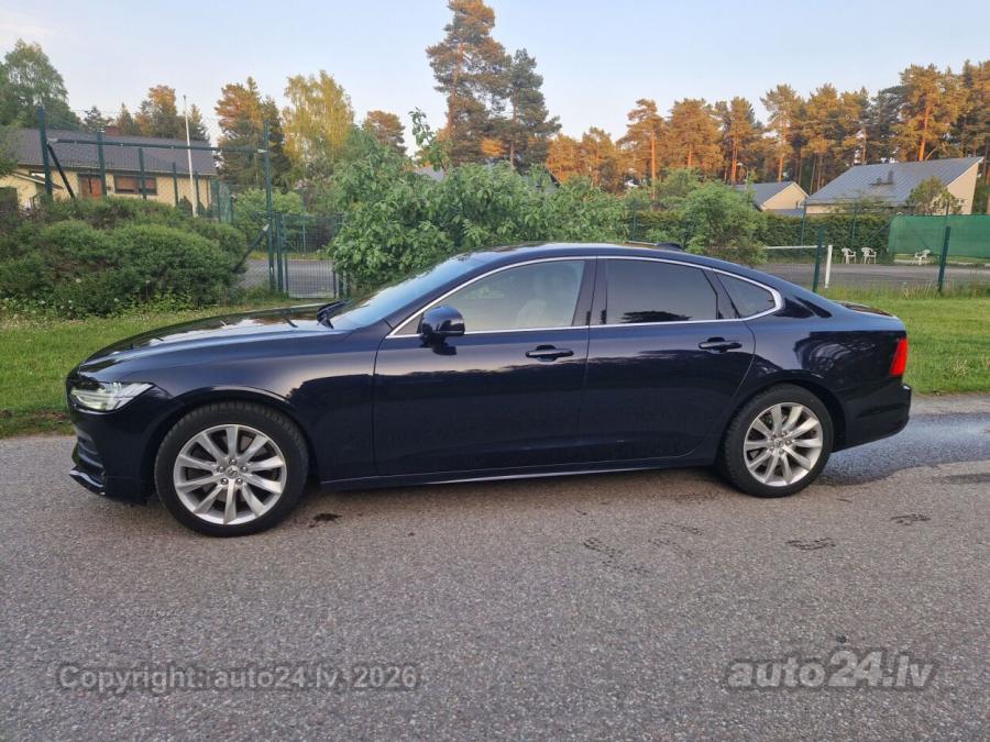 Blue Volvo S90 2019 in Tallinn, with an engine capacity of 2.00 L and mileage of 165 thousand km for 22900 €, photo 8 on AUTOMOTO.COM.LV