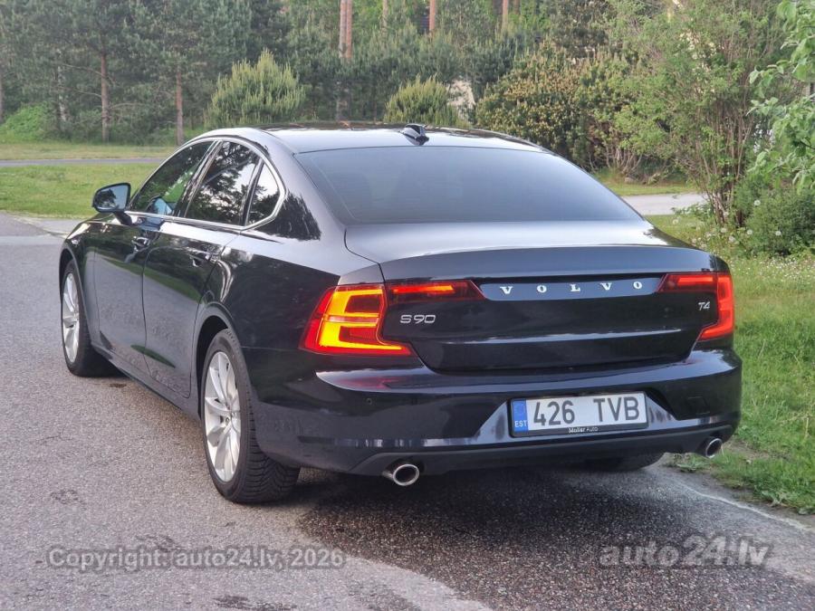 Blue Volvo S90 2019 in Tallinn, with an engine capacity of 2.00 L and mileage of 165 thousand km for 22900 €, photo 10 on AUTOMOTO.COM.LV