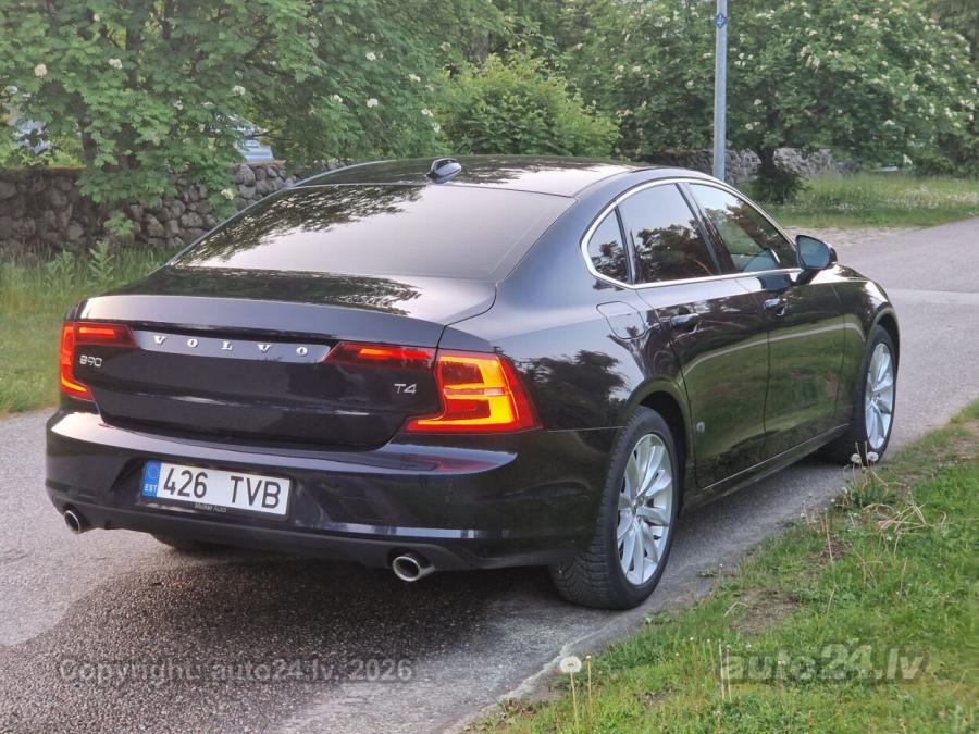 Zils Volvo S90 2019 Tallina, ar dzinēja tilpumu 2.00 L un nobraukumu 165 tūkst. km par 22900 €, foto 12 vietnē AUTOMOTO.COM.LV