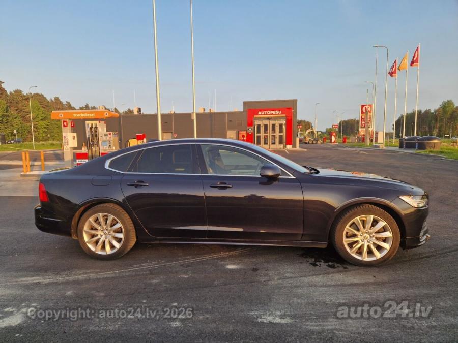 Zils Volvo S90 2019 Tallina, ar dzinēja tilpumu 2.00 L un nobraukumu 165 tūkst. km par 22900 €, foto 22 vietnē AUTOMOTO.COM.LV