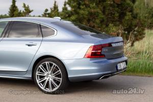 Blue Volvo S90 2019 in Tallinn, with an engine capacity of 2.00 L and mileage of 102 thousand km for 26900 €, photo 3 on AUTOMOTO.COM.LV