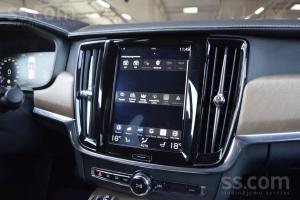 Blue Volvo S90 2019 in Riga, with an engine capacity of 2.00 L and mileage of 59 thousand km for 23900 €, photo 10 on AUTOMOTO.COM.LV
