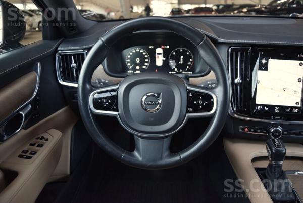 Zils Volvo S90 2019 Rīga, ar dzinēja tilpumu 2.00 L un nobraukumu 59 tūkst. km par 23900 €, foto 10 vietnē AUTOMOTO.COM.LV