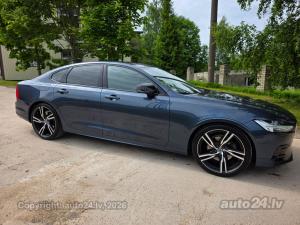Blue Volvo S90 2019 in Tallinn, with an engine capacity of 2.00 L and mileage of 81 thousand km for 25900 €, photo 4 on AUTOMOTO.COM.LV