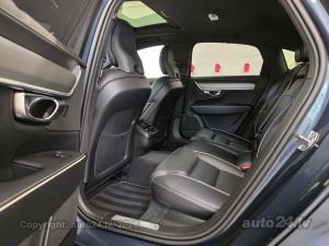 Blue Volvo S90 2019 in Tallinn, with an engine capacity of 2.00 L and mileage of 81 thousand km for 25900 €, photo 13 on AUTOMOTO.COM.LV